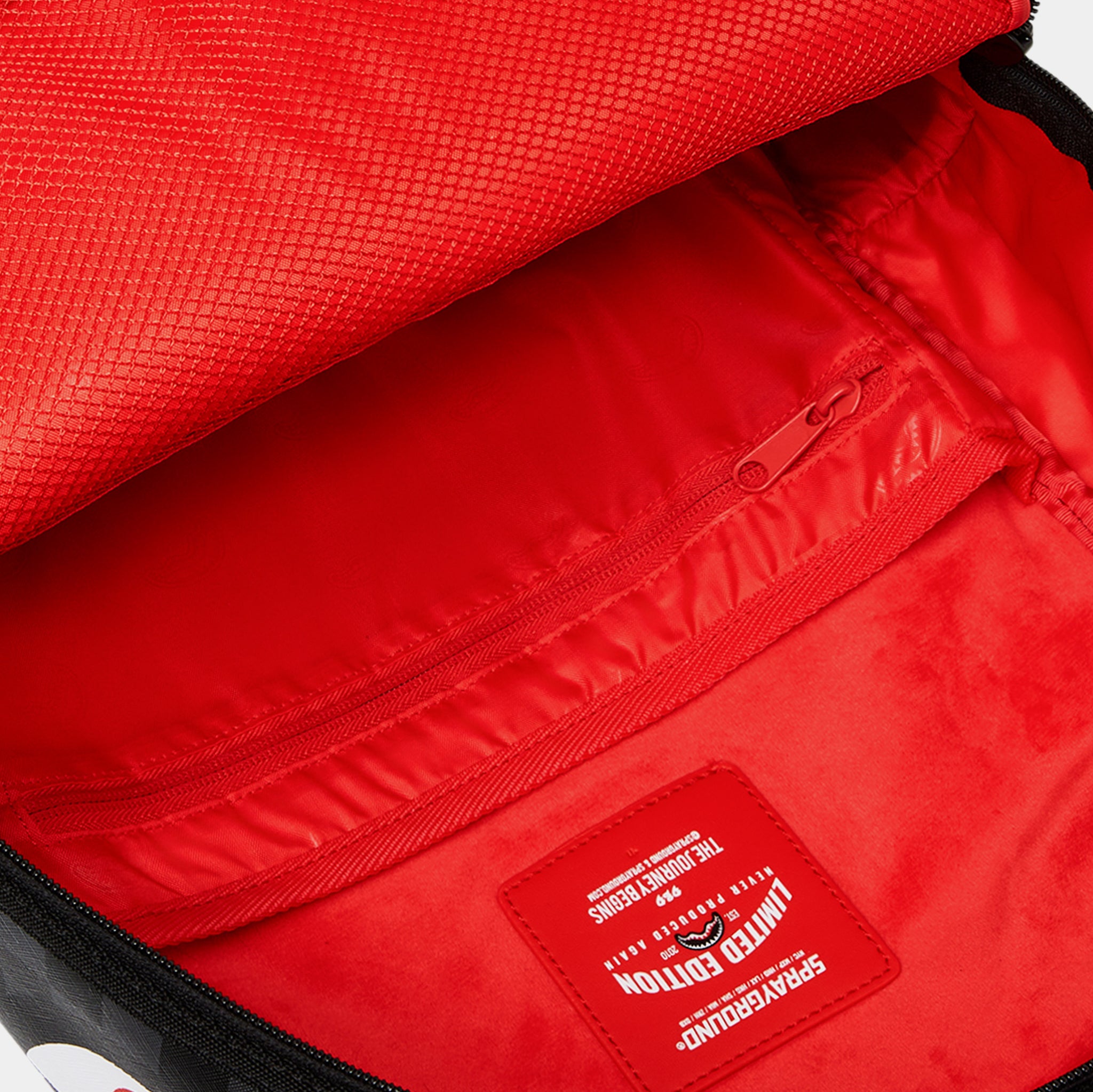 Sprayground Peanuts Snoopy Top Shark Money Mens Backpack Black Grey ...