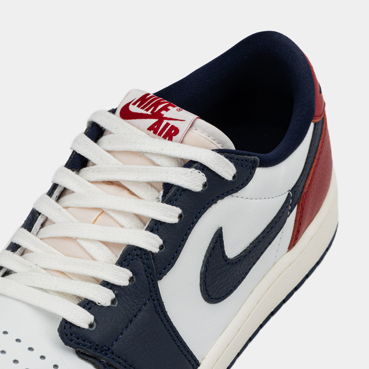 Jordan Air Jordan 1 Retro Low OG Howard University Mens Lifestyle Shoes ...