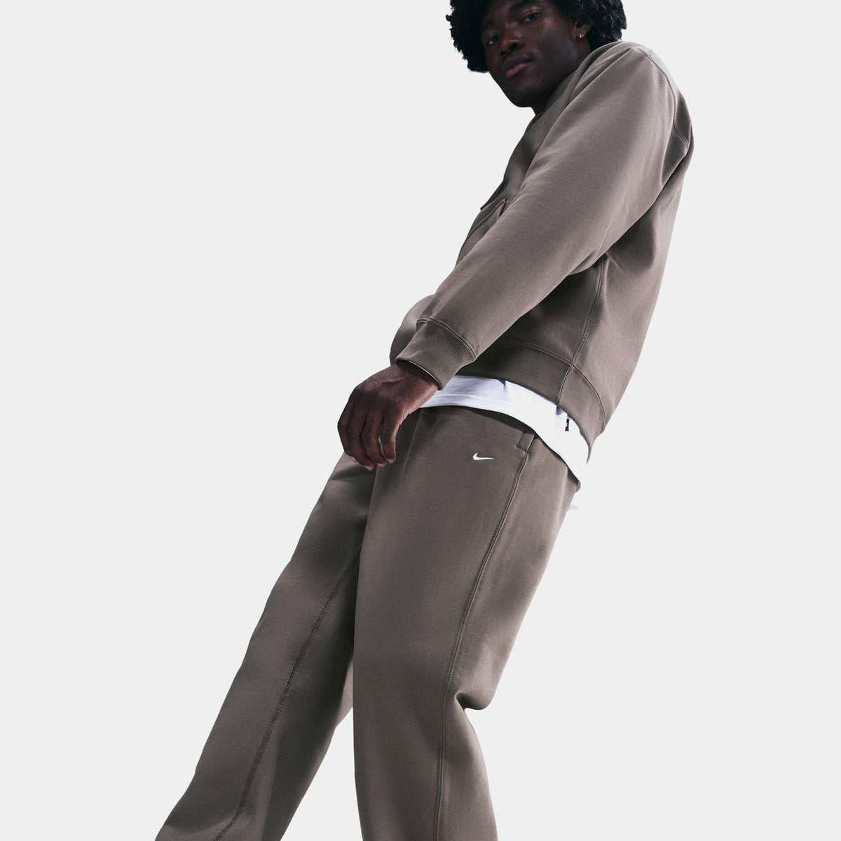 Nike Solo Swoosh Fleece Open-Hem Mens Pants Cave Stone Cave Stone White ...