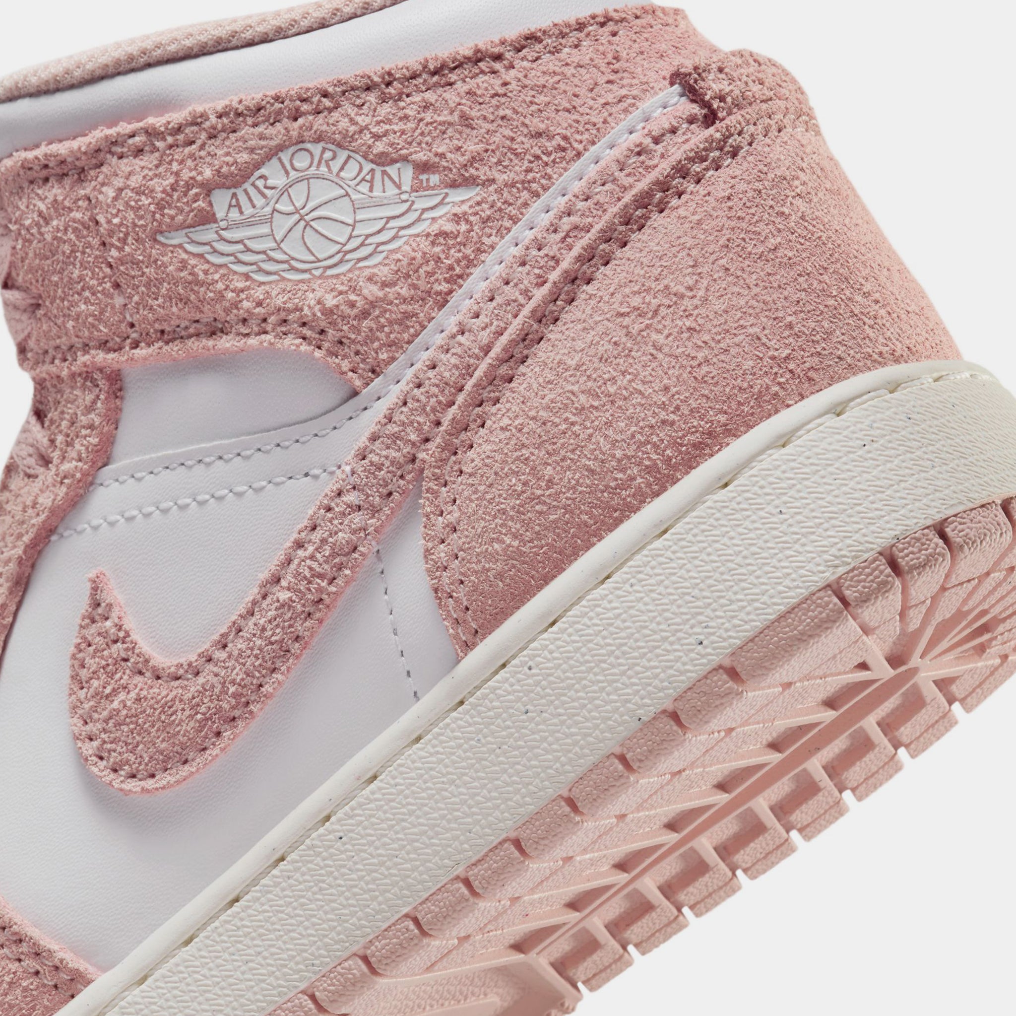 Jordan Air Jordan 1 Mid SE Grade School Lifestyle Shoes White Legend ...