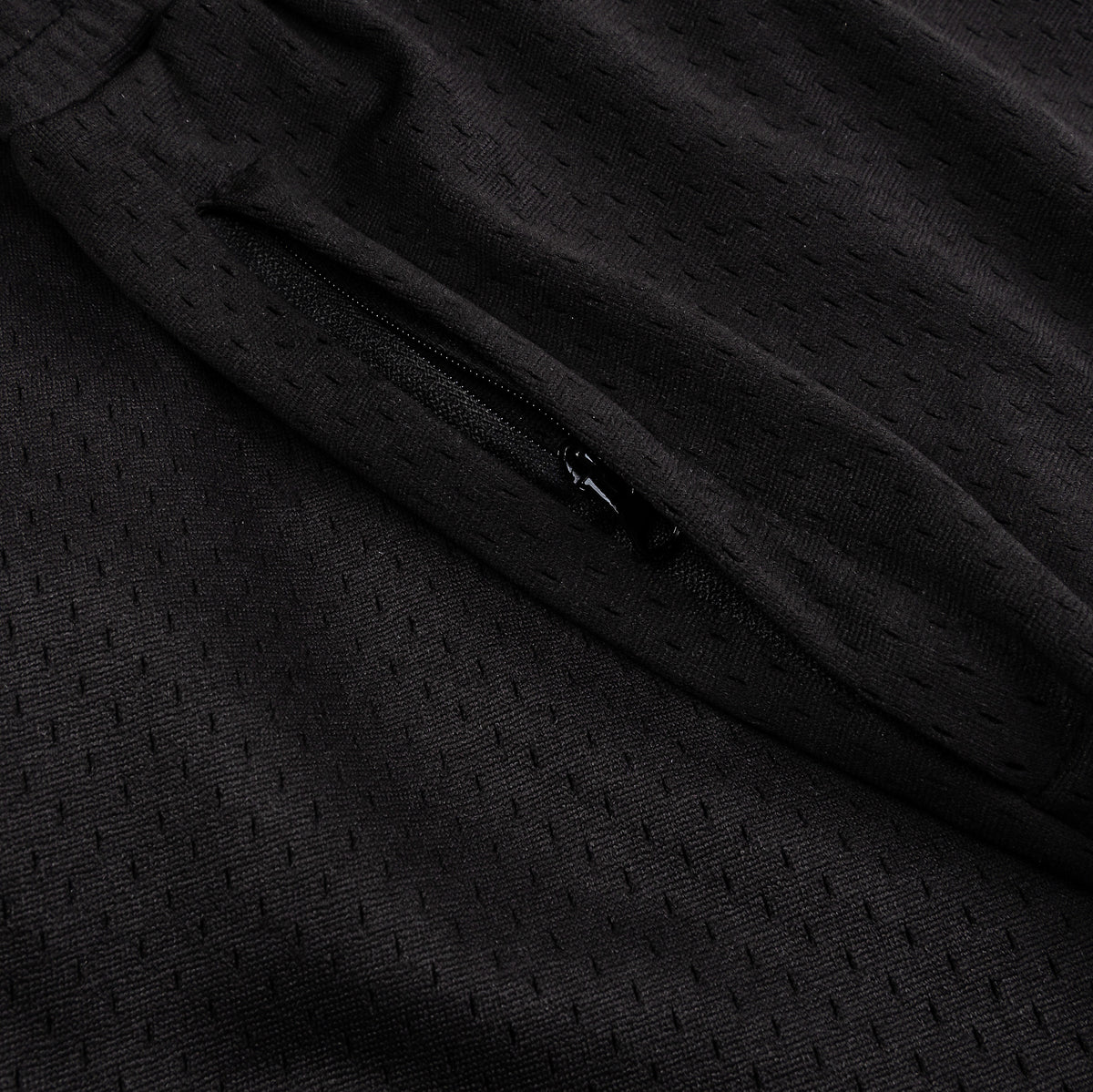 CTHDRL Roses Hybrid Mens Shorts Black White MA-MARHS201 – Shoe Palace