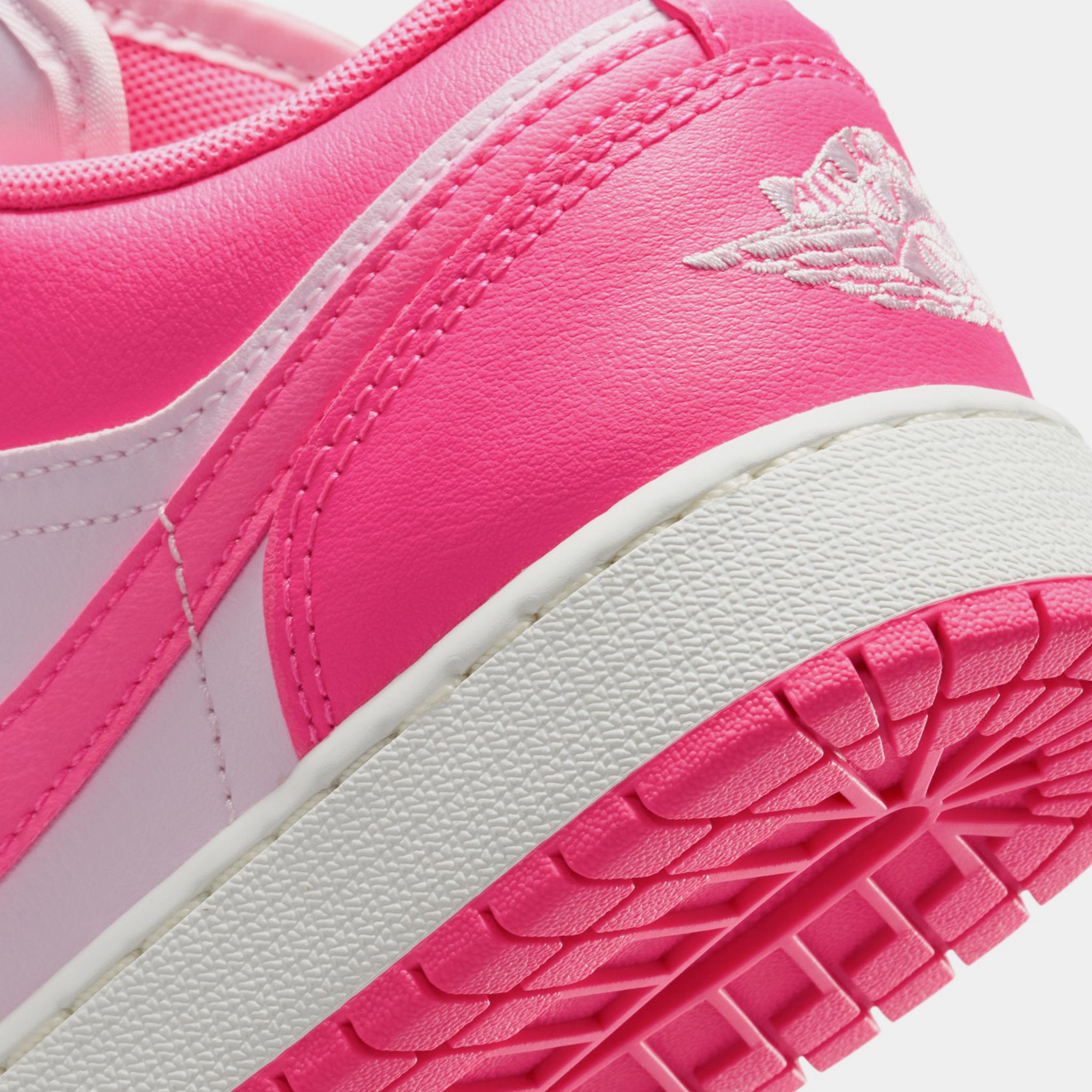 Jordan Air Jordan 1 Low Grade School Lifestyle Shoes Pink Foam Summit ...