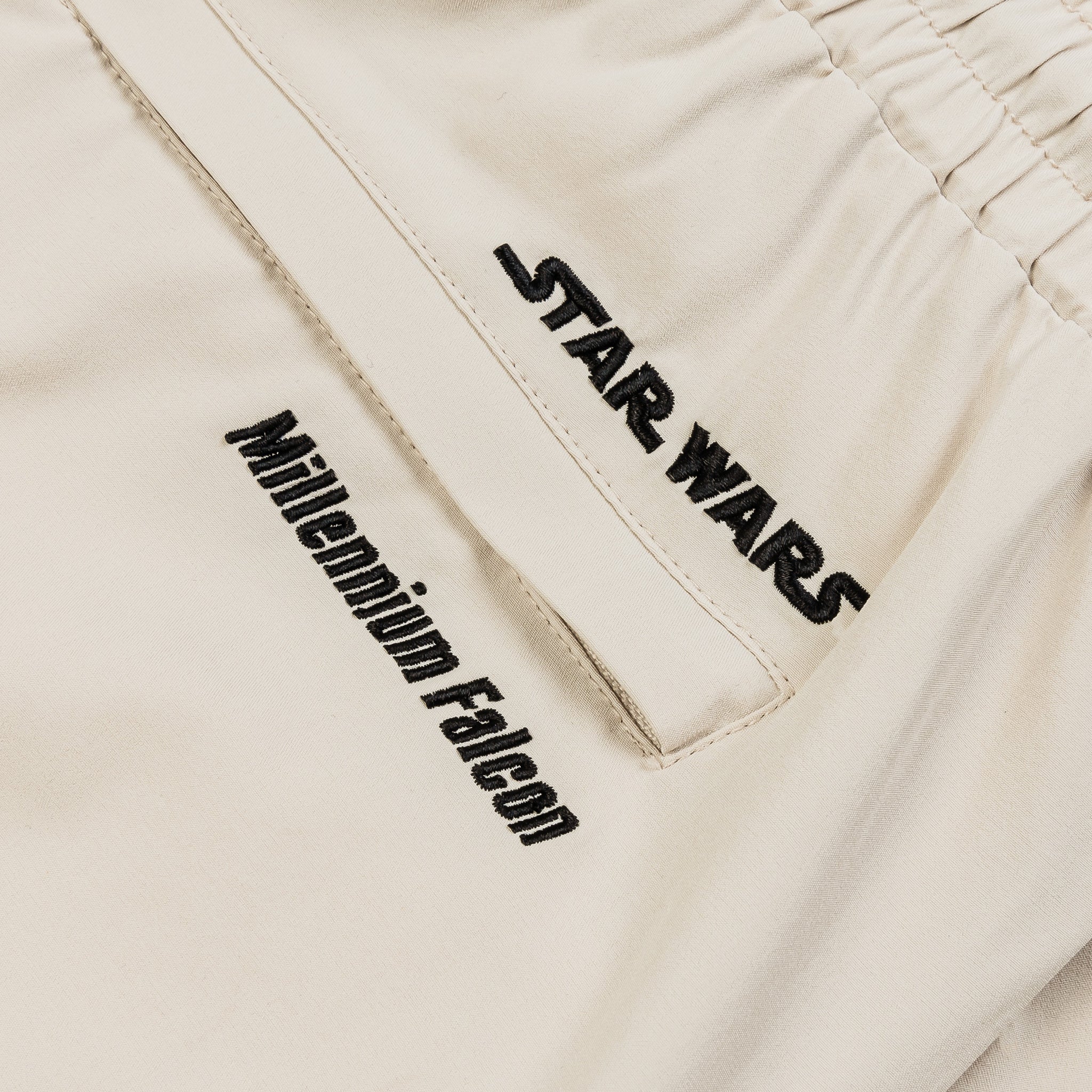 Shoe Palace Shoe Palace Star Wars™ MILLENNIUM FALCON™ Hybrid Mens ...