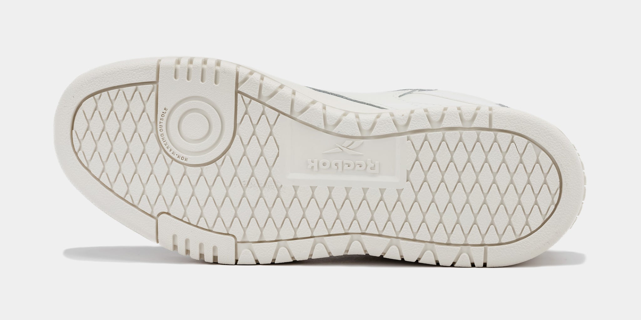 Reebok Shoe Palace Exclusive Club C Womens Lifestyle Shoes White 100207682