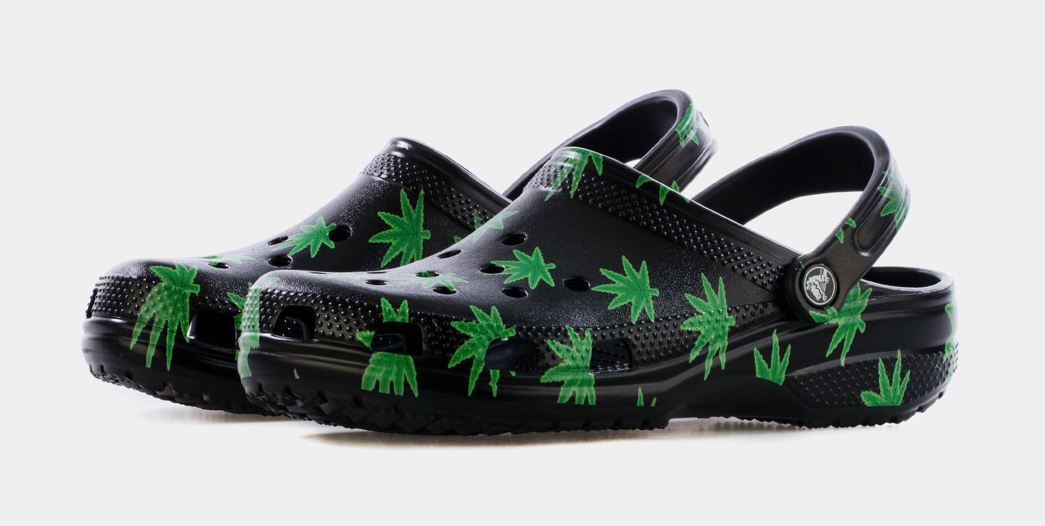 Crocs Classic Hemp Leaf Clog Mens Sandals Black 207296-001 – Shoe Palace