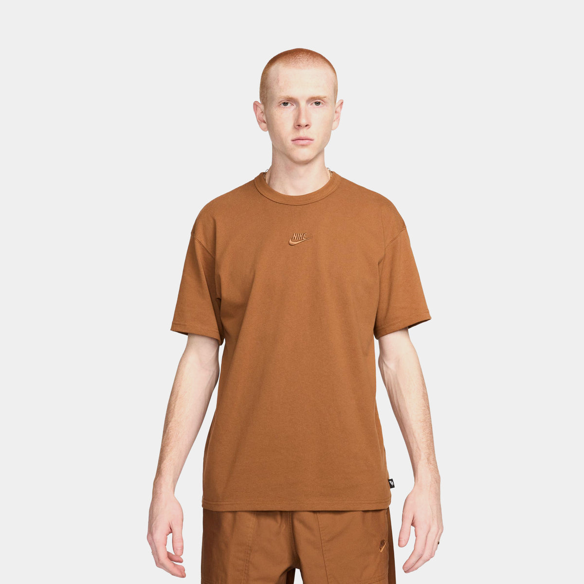 Nike NSW Premium Essentials Mens Short Sleeve Shirt Brown DO7392-281 ...